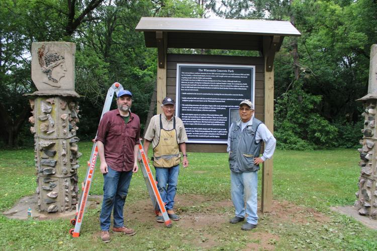 Smith, Kohlers honored with signage | Price County Review | apg-wi.com