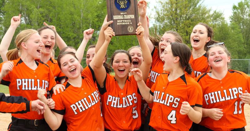 Lady Loggers are regional champs | Free | apg-wi.com