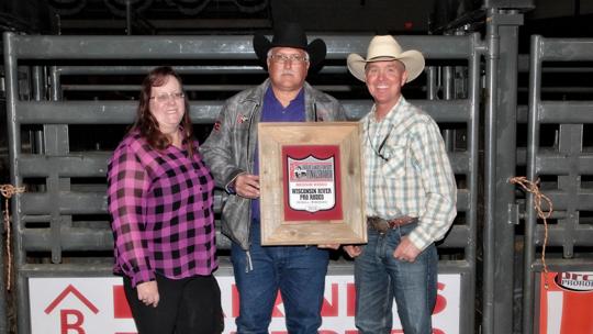 Barnes PRCA Rodeo: Horse of the Year, top rodeo awards in Great Lakes ...