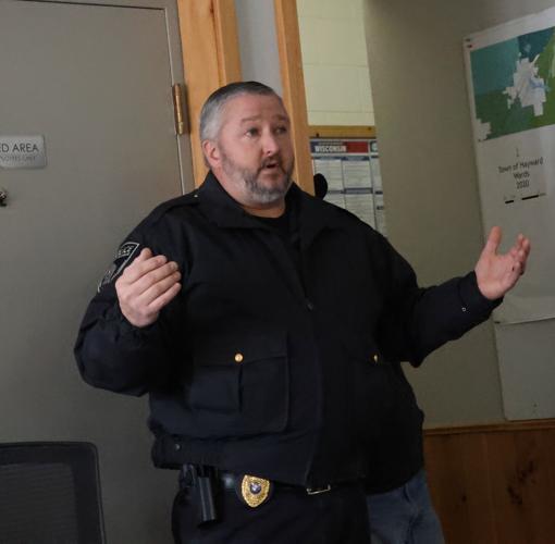 Town board accepts police resignations, spars over contract | Sawyer ...