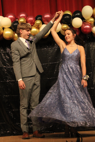 Spooner Junior Prom moments | Local | apg-wi.com