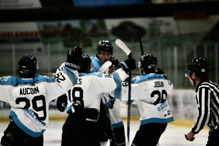 Windigo clinch playoffs with series split against Chippewa Steel ...