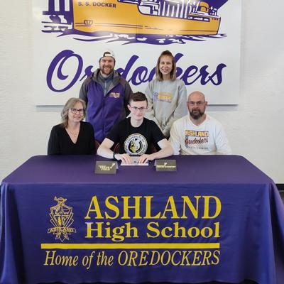 AHS runner commits to UW-Superior | High School | apg-wi.com