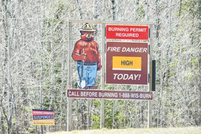 Outdoor fire danger is 'very high' thru weekend | Free | apg-wi.com