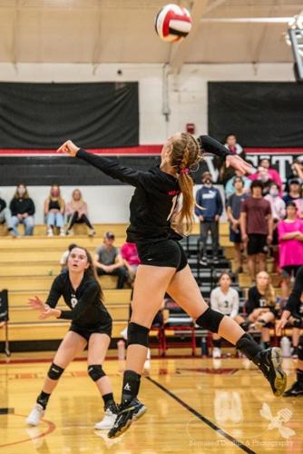 The art of the serve: A Q&A with Washburn's Izadora Bombagi | High ...