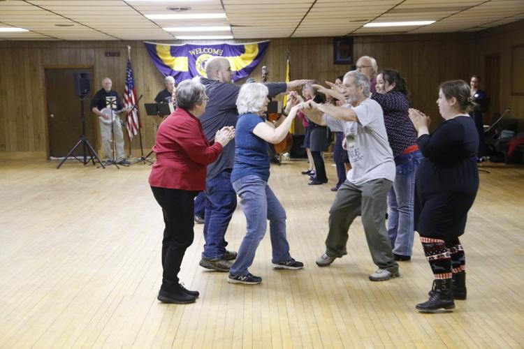 Old-Fashioned Barn Dance | Free | apg-wi.com