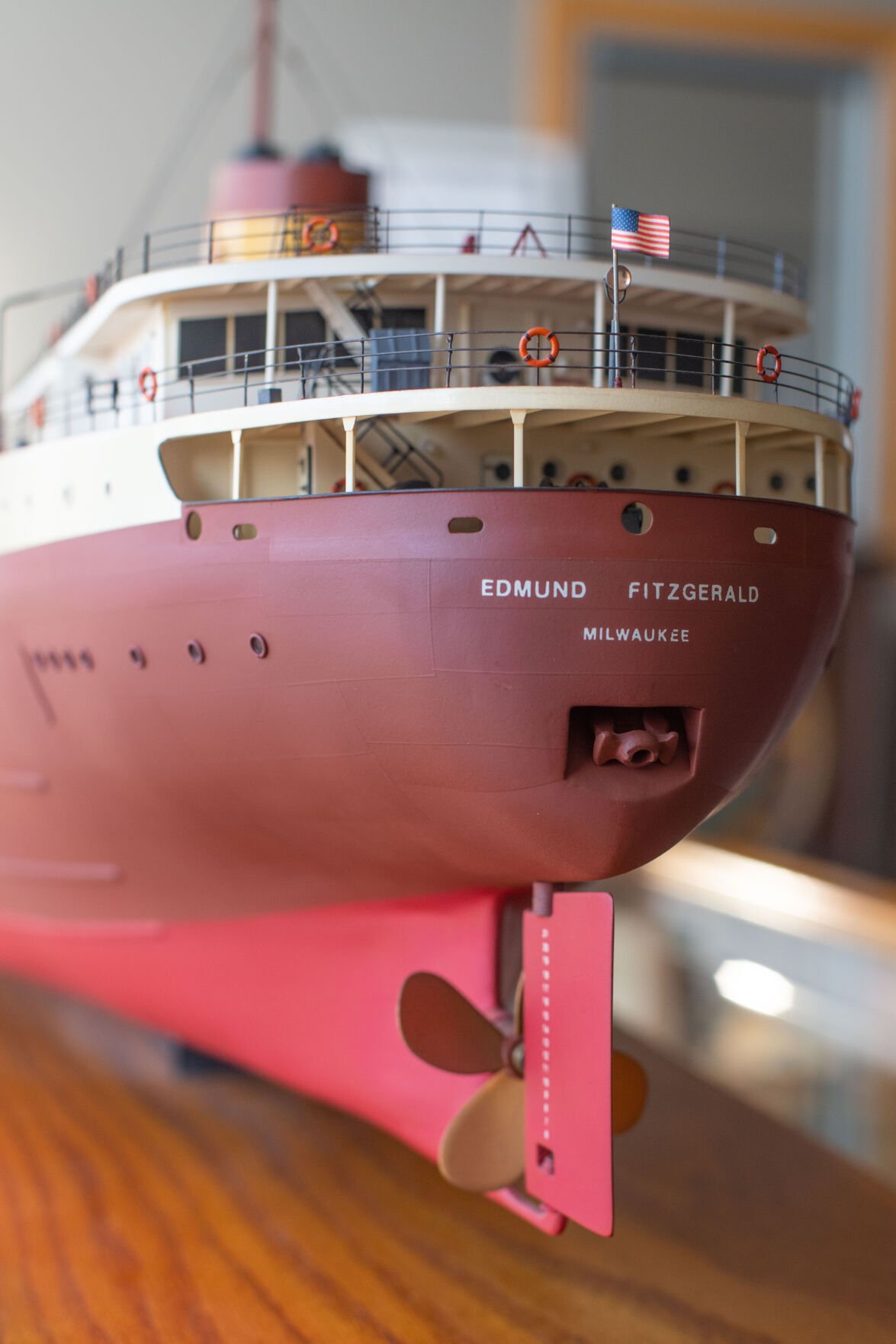 I'm under the impression this is the "best" model of the Edmund ...