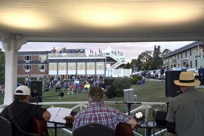 Music by the lake | Entertainment | apg-wi.com