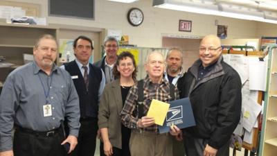 Mail carrier recognized for 45 years of work | Local | apg-wi.com