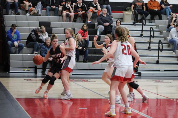 Scorched-earth shooting: Two girls lead conference in scoring | High ...