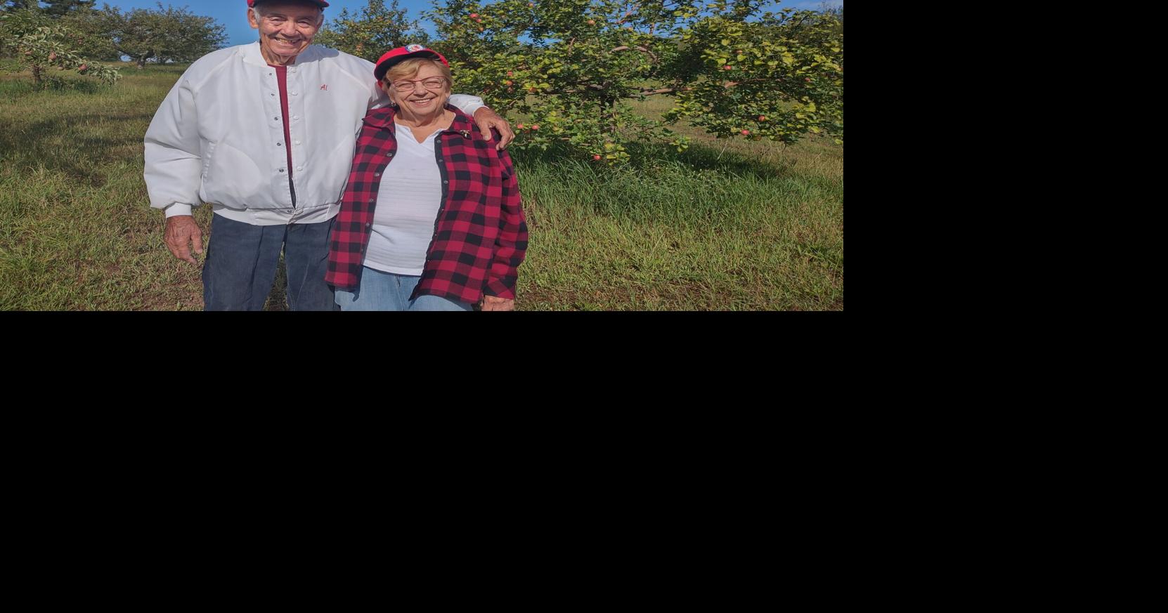 Orchard couple honored as Applefest parade grand marshals | Local | apg ...