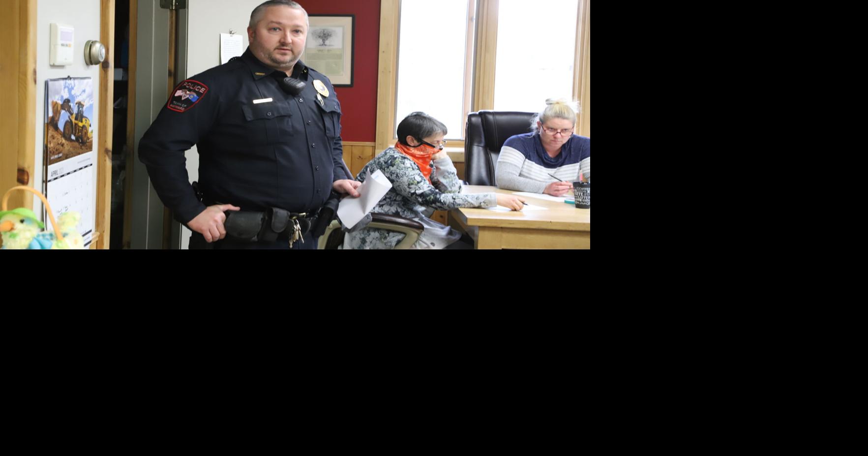 New Town of Hayward police chief sworn in | Subscriber | apg-wi.com