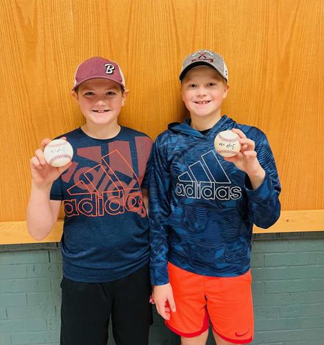 Baseball: MLB coach, Barron grad Mark Hallberg makes giant impact on ...