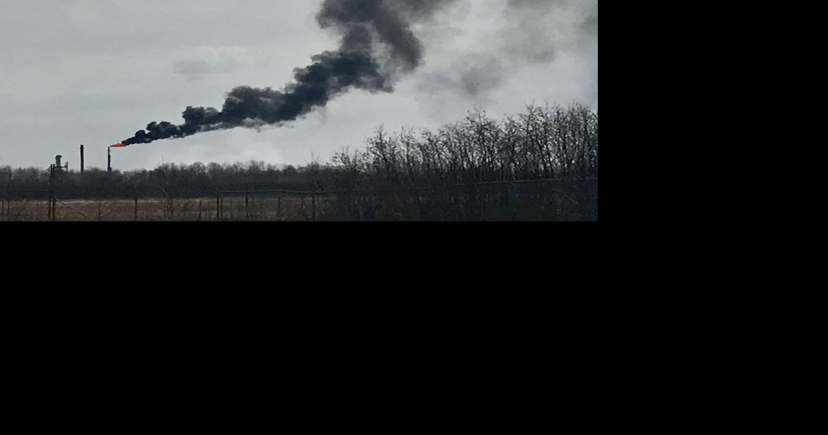 Multiple injuries reported after oil refinery explosion in Superior ...