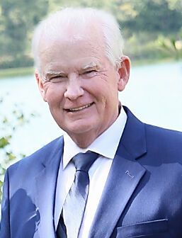 Dr Creighton (Buzz) McKowen | Subscriber | apg-wi.com