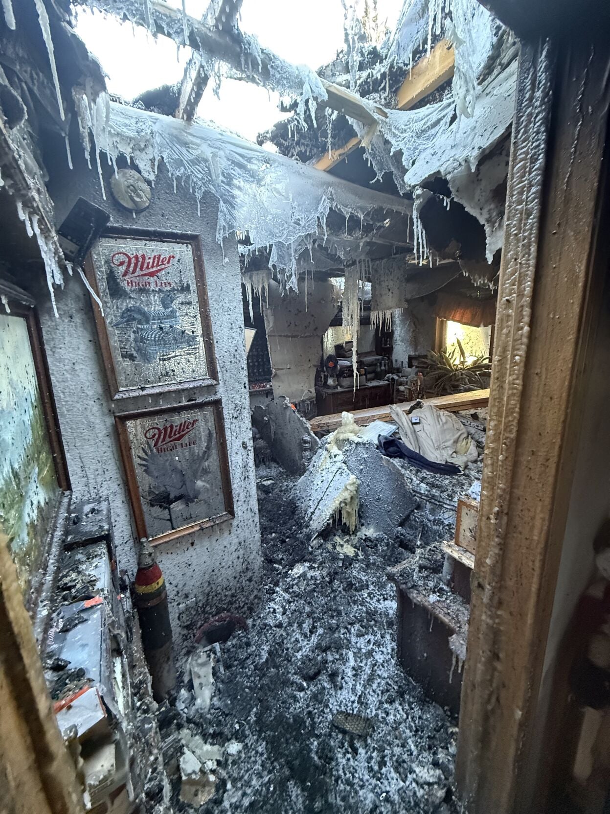 Firefighters face -38 temps at Phillips home fire | Price County Review ...