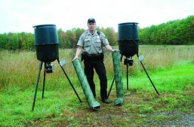 Deer Baiting & Feeding Regulations — Stay legal or it could be ...