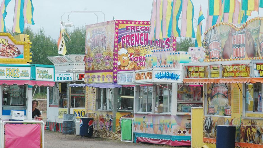 Ashland Co. Fair set-up | Photos | apg-wi.com