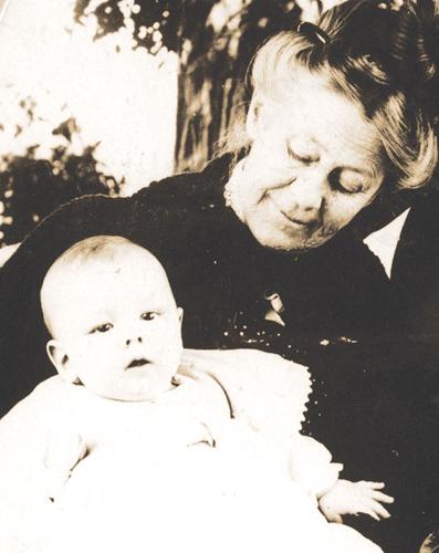 Laura Murphy helped her famous husband shape the Salt River Valley ...
