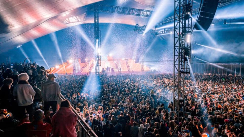 Bye bye 2025 – get ready to ring in 2026! | News & Stories ...