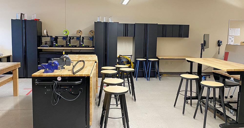 Arcadia High unveils new robotics lab | News & Stories | arcadianews.com