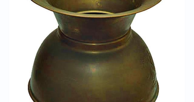 Ask the Appraisers: The largest collection of spittoons in the country ...