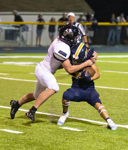 FOOTBALL: Durand’s D shows up in 28-22 win over Ovid-Elsie | Local ...