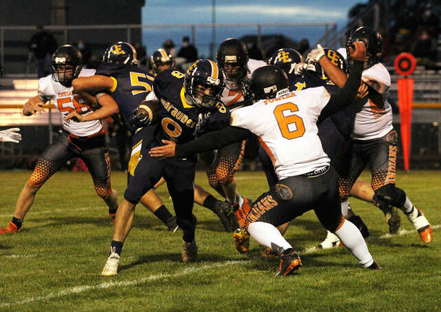 FOOTBALL: Ovid-Elsie runs over Chesaning, 34-20 | Local Sports | argus ...