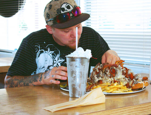 Far-out food: Area 52 Diner brings colorful decor, classic cuisine to ...