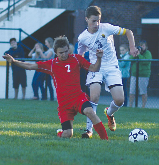 SOCCER: Laingsburg shuts out Owosso | Local Sports | argus-press.com