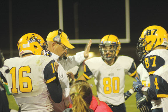 FOOTBALL: St. Johns pounds Owosso, 55-19 | Local Sports | argus-press.com