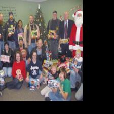 Motorcycle club, court set to bring holiday cheer to kids | Corunna ...