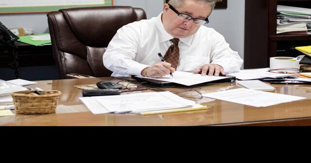 Seeking reelection, Probate Judge Dignan touts experience, claims to be ...