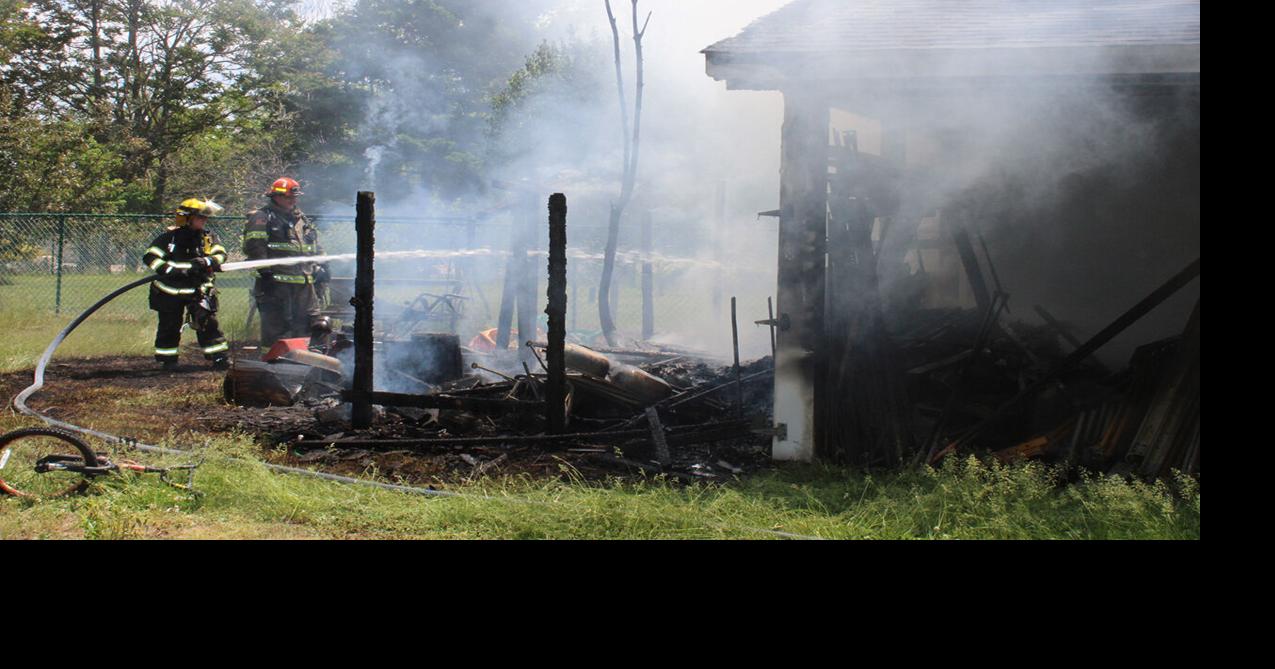 Owosso fire destroys garage | Community | argus-press.com