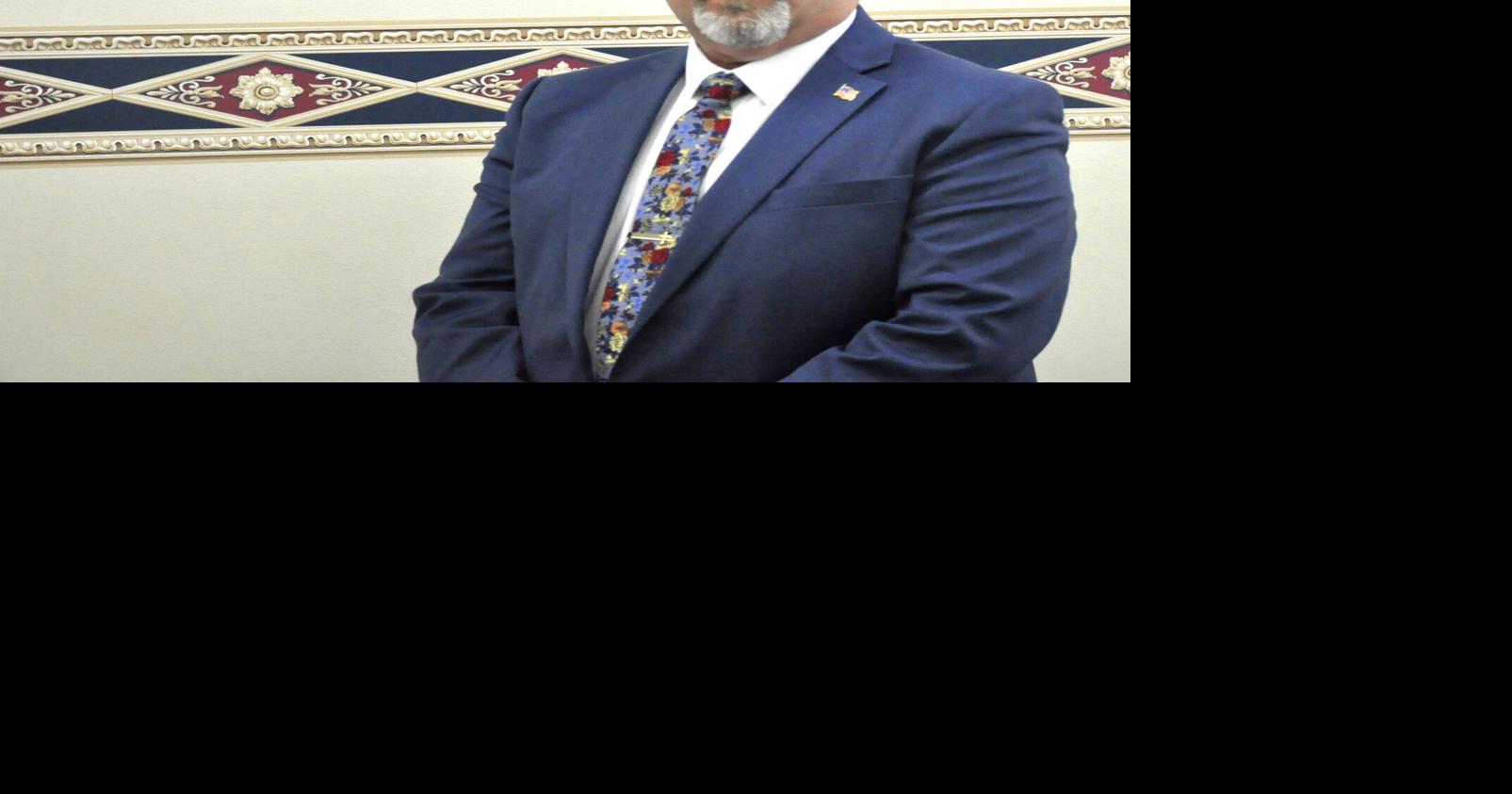 Shiawassee County Public Defender Doug Corwin announces run for probate ...