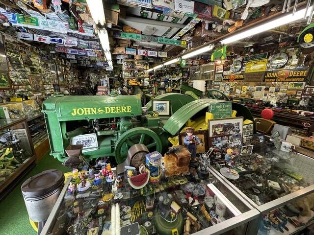 Tractor turns 100: Bennington Township man, dozens of others, celebrate ...