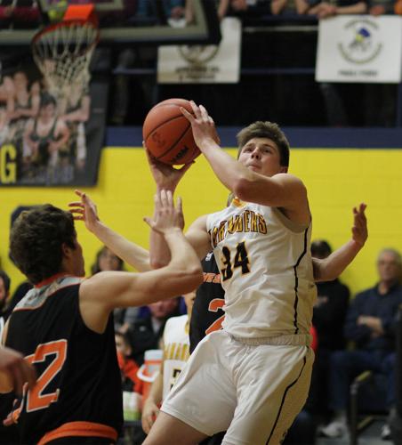 Former O-E basketball star Carson Vincent dies | Local Sports | argus ...