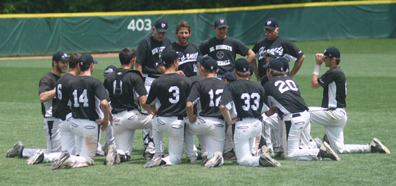 HORNETS ADVANCE; New Lothrop becomes area’s first state finalist since ...