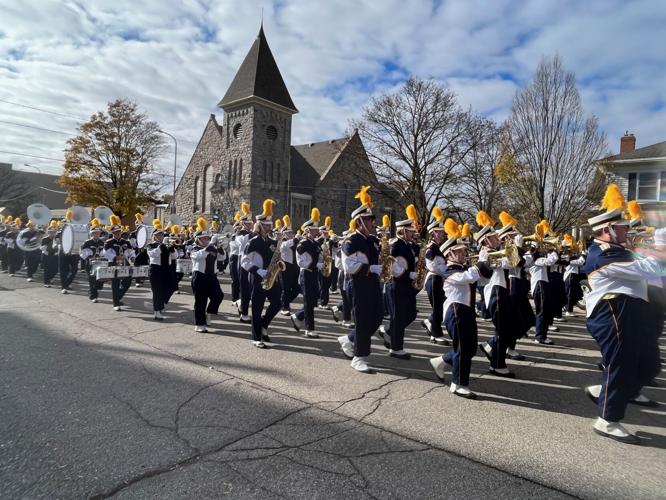 Shiawassee County Veterans Day Parade swings through Owosso | Local ...