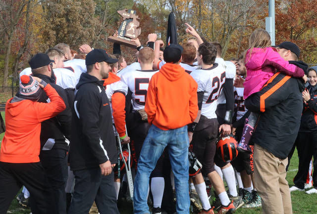 FOOTBALL: Morrice dominates Tri-unity Christian 44-14 to earn spot in 8 ...