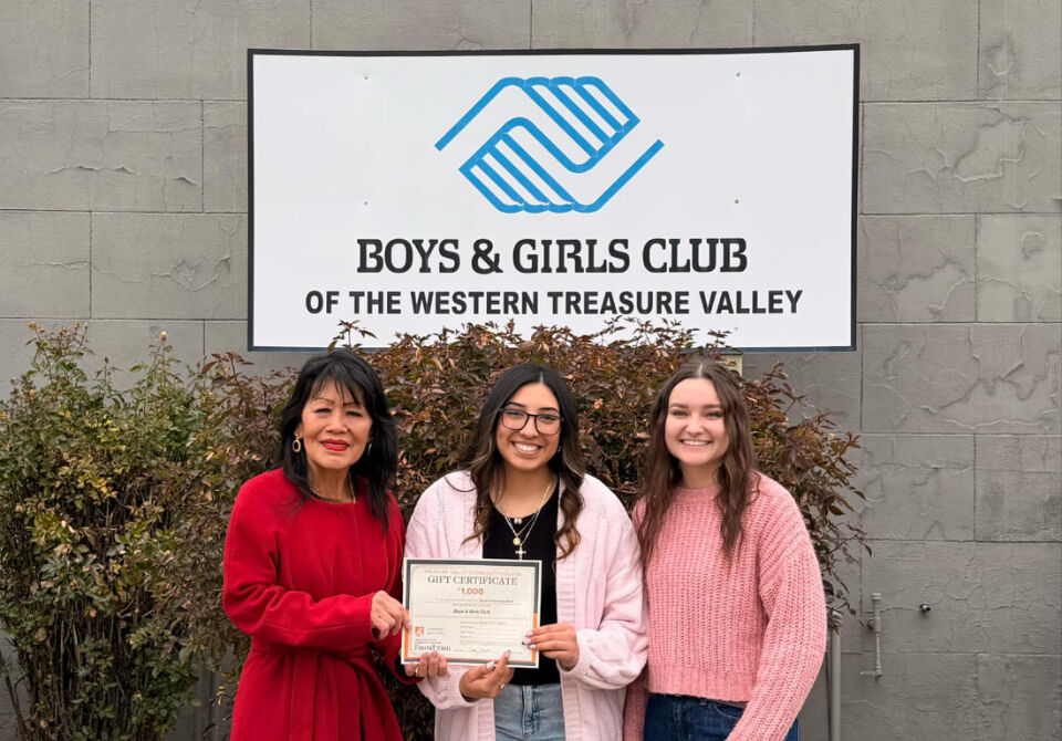 Club mentor earns scholarship, continues nursing path at TVCC | Valley ...