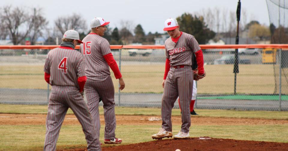 Weiser Wolverines lose 2, win 1 in Bill Betts Tournament | Local Sports ...