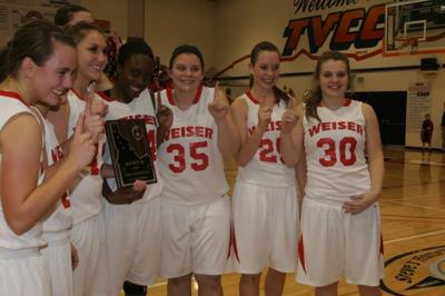 Weiser girls defeat Fruitland in District III championship | Local ...
