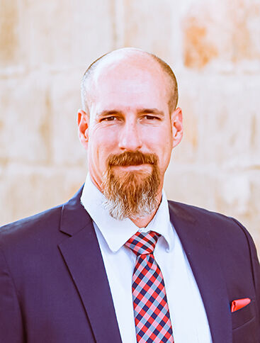 Community urged to attend barbecue to welcome retired serviceman to law ...