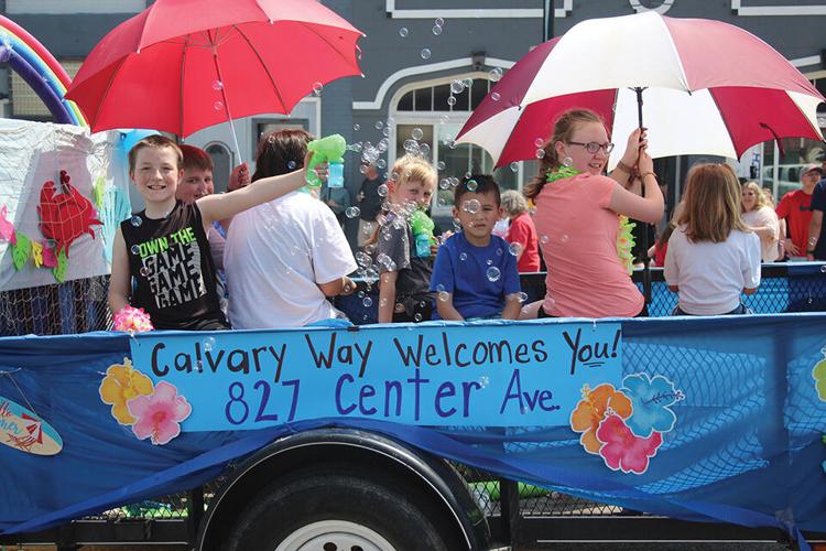 ‘Beach Party’ theme brings young ones to Apple Blossom | Local News ...