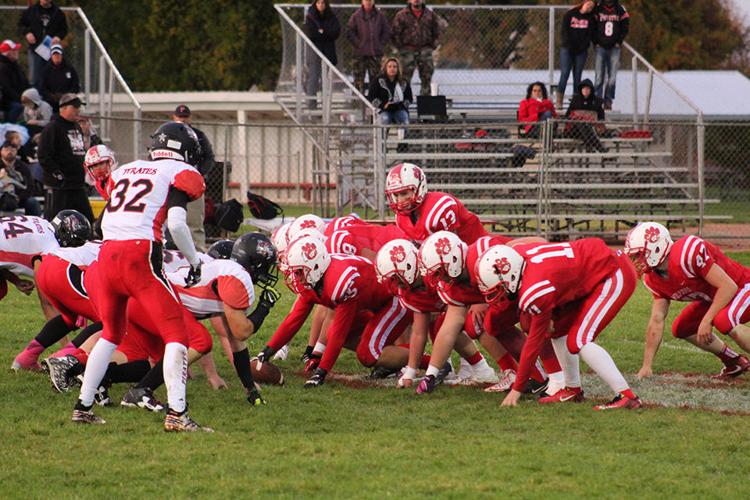 Weiser survives to beat Payette 19-15 and secure playoff berth | Local ...