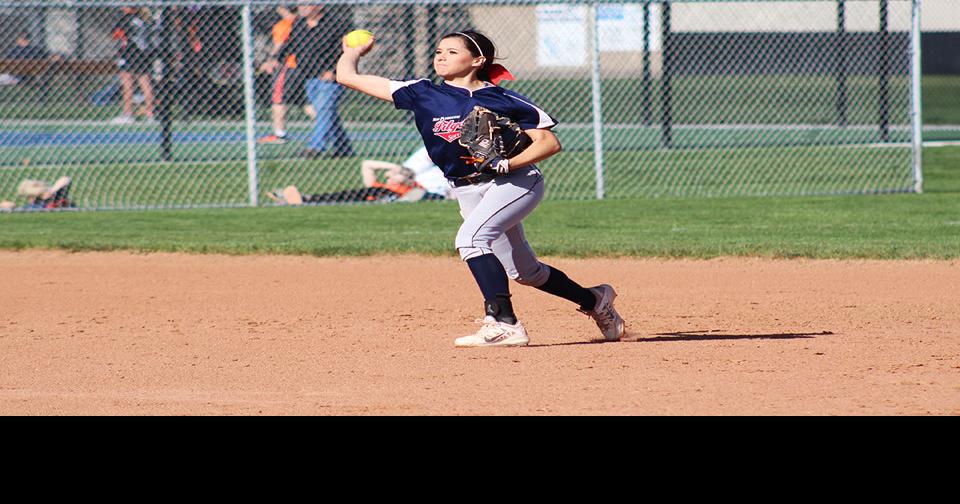 Loomis’ strong pitching leads Pilgrims down the stretch | Sports ...