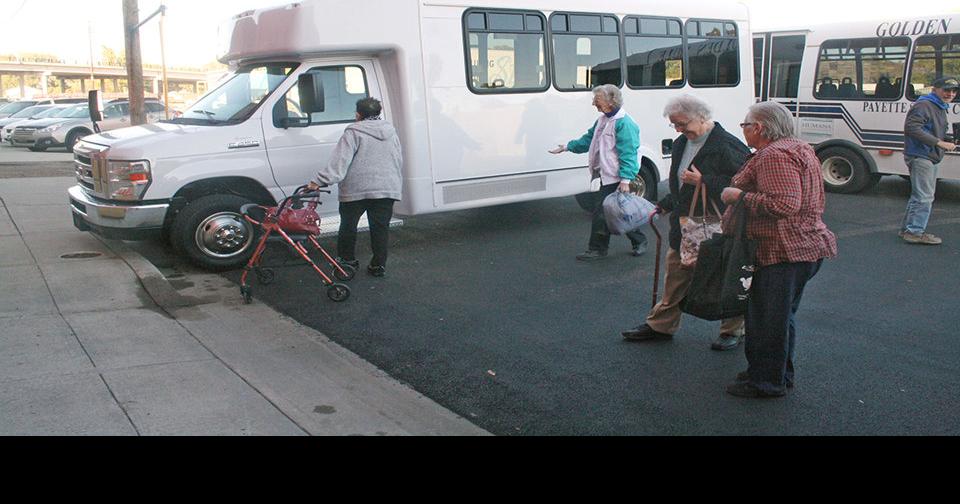 Senior Center’s new bus arrives | News | argusobserver.com