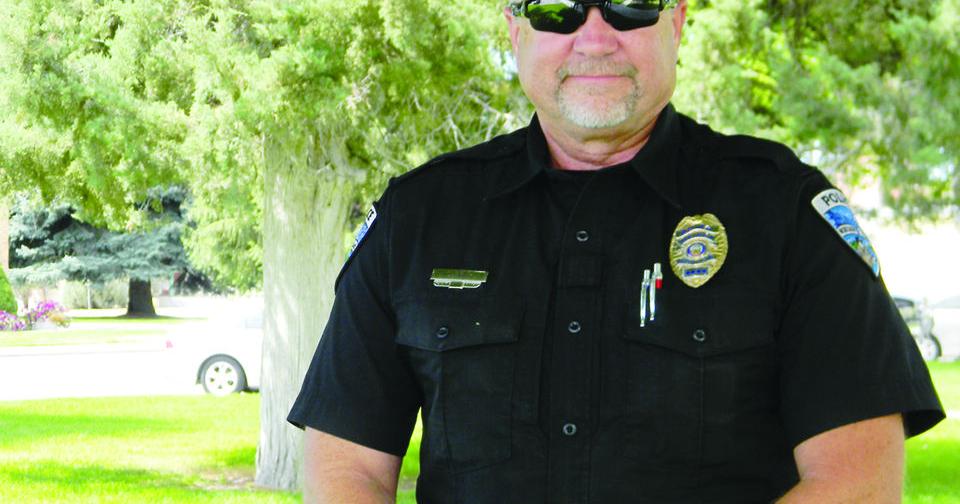 Veteran officer becomes chief | Local News | argusobserver.com