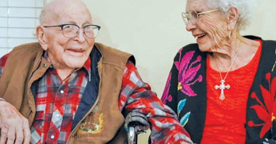 Ileana Louise Oakes and Donald Ralph Oakes | Archives | argusobserver.com